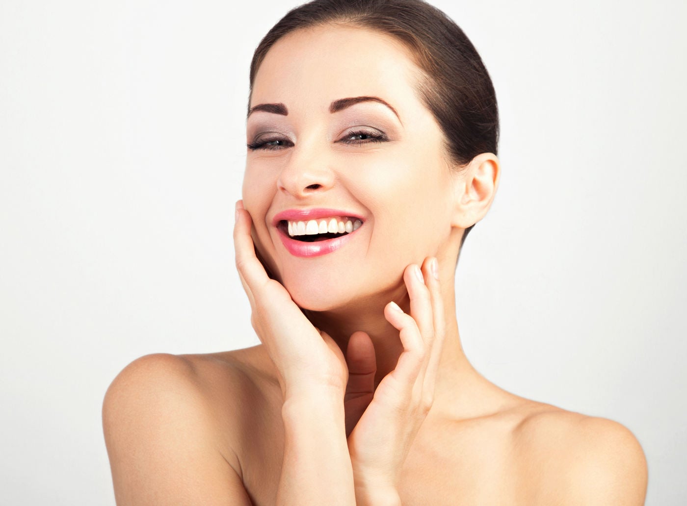 Rolul microbiomului pielii în rutina de îngrijire a tenului