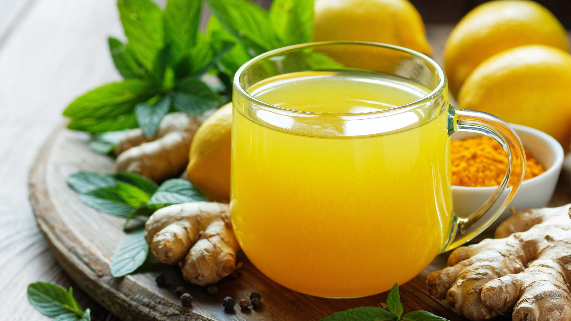 Bautura din 7 ingrediente care elimina INFECTIA si INFLAMATIA