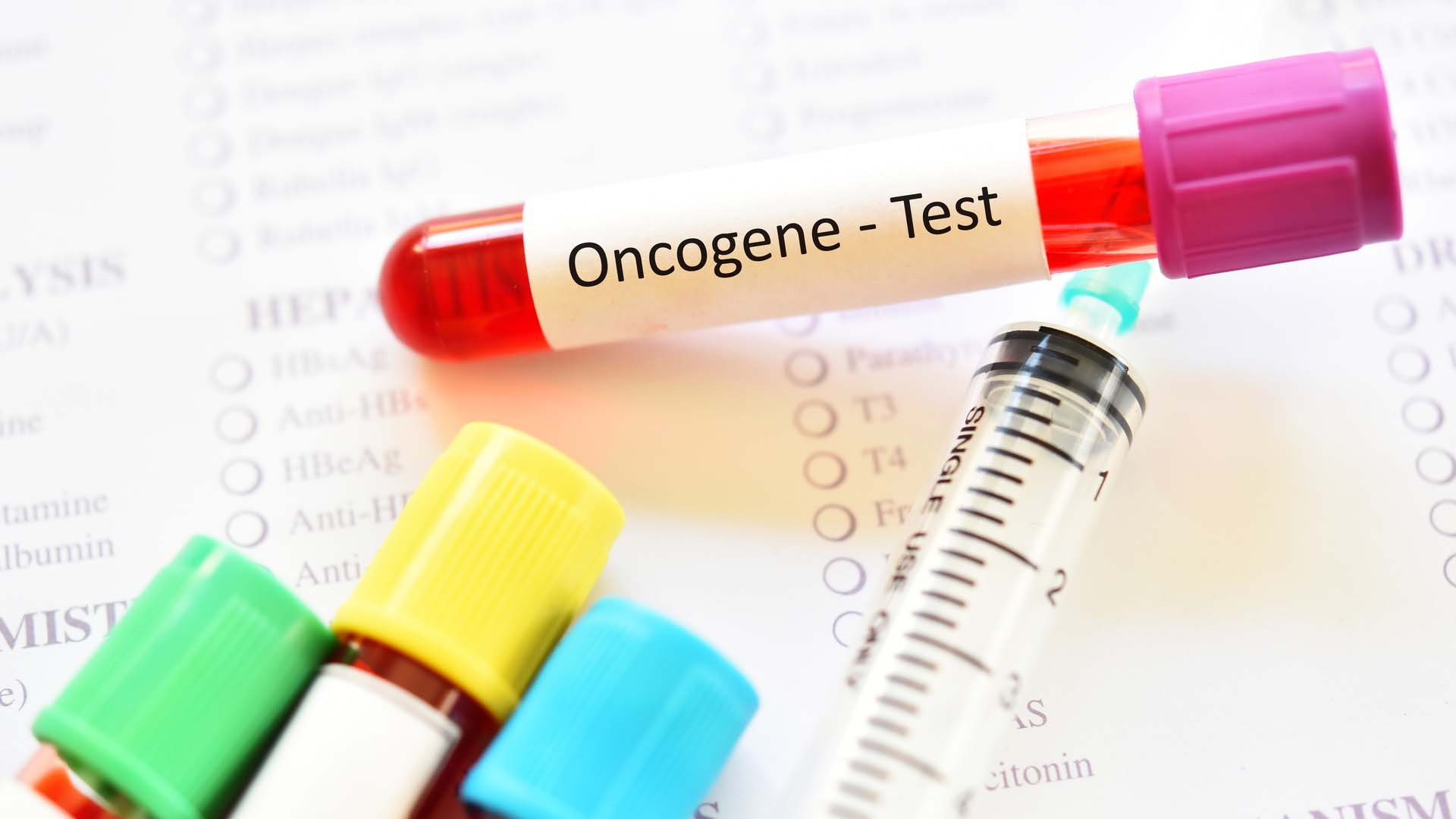 Rolul testărilor genetice în cancerul mamar: mii de femei ar putea să ...